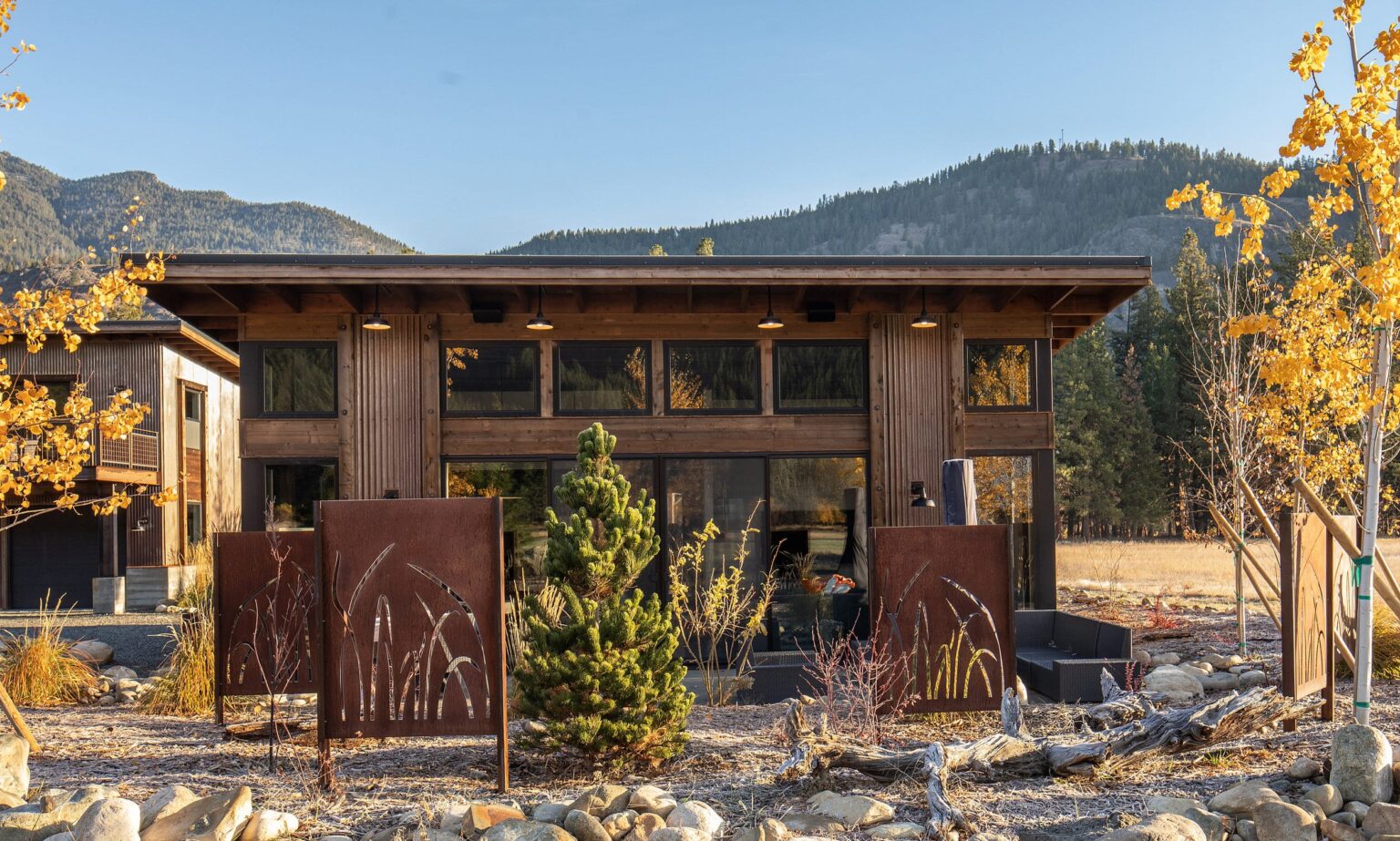 Mazama Meadow Guest House | Designs Northwest Architects