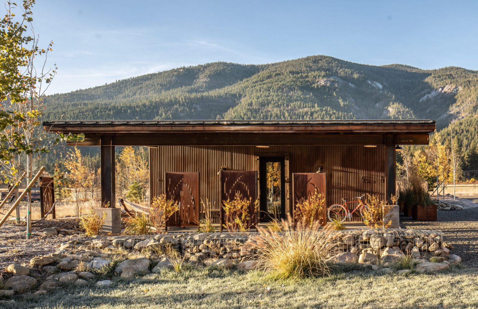 Mazama Meadow Guest House | Designs Northwest Architects